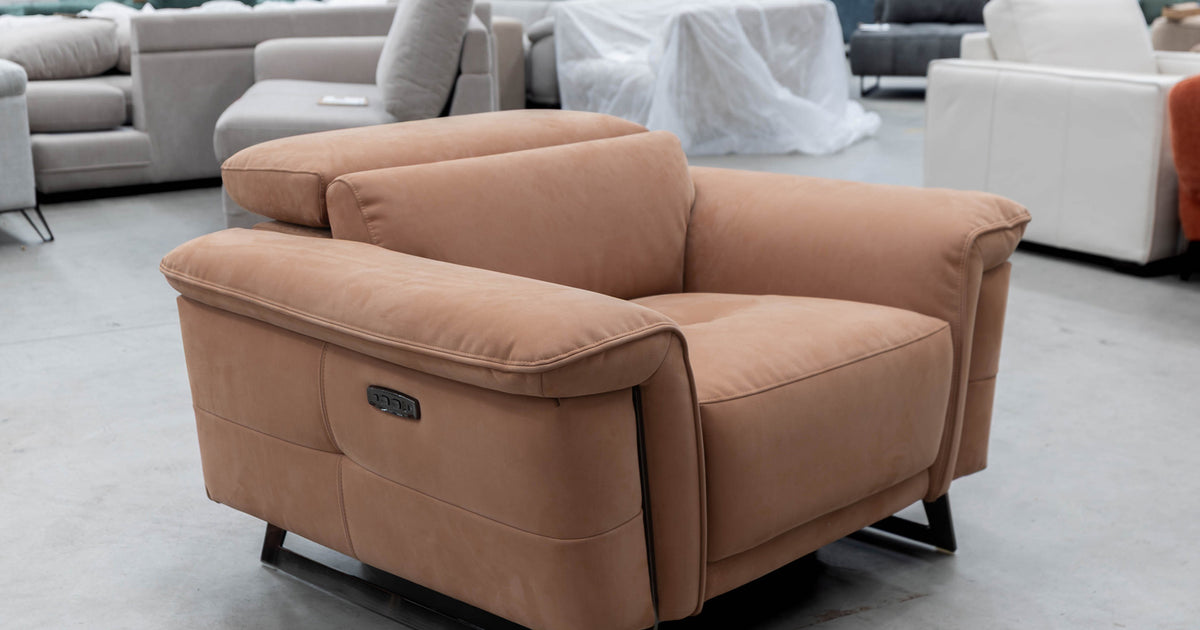 RS-B0422-PR Dual motor single recliner - Rust - Floor Stock | Warehouse ...